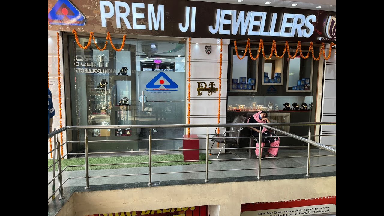 Gold & Diamond Jewellery Shopping At / Prem ji jewellers Visit us ...