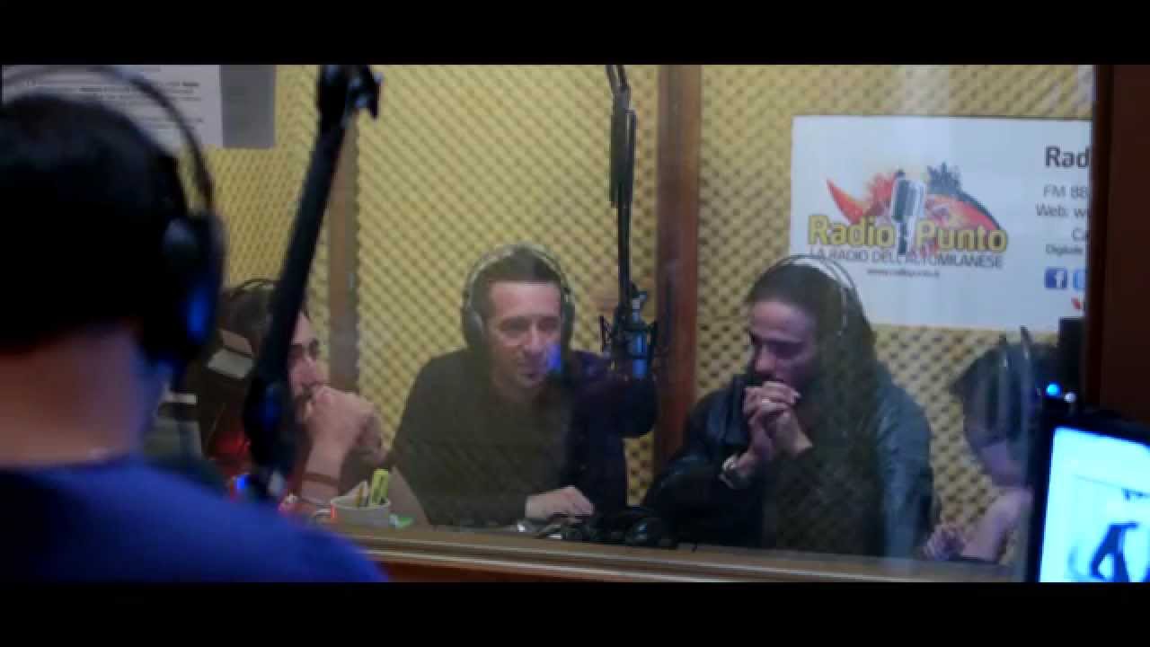 Intervista a Joe Pastore e al cast di LINKS the web series S2 - conduce ...