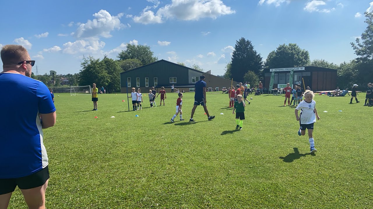 GLK Academies Football Saturday Club!⚽️⚽️ - YouTube