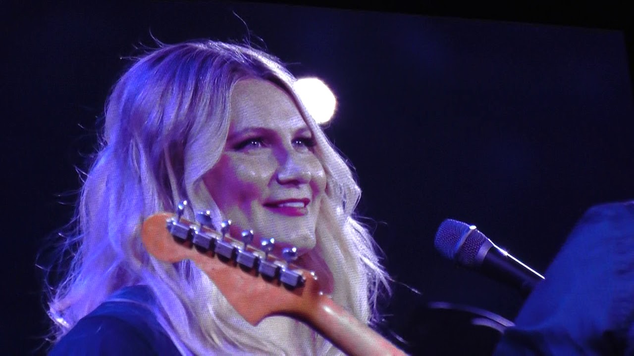 Chris Stapleton (Live) - Houston Rodeo - 14 March 2019 - (2 of 2) - YouTube