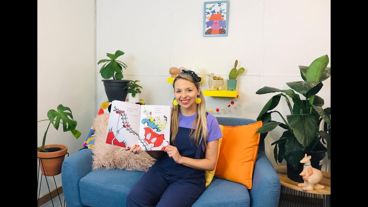 Green Eggs And Ham by Dr Seuss- Read Aloud - YouTube