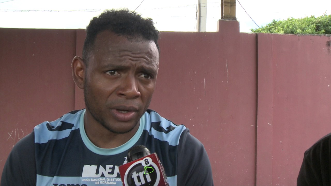 Samuel Wilson y David Solorzano hablan del reto de la Selección - YouTube