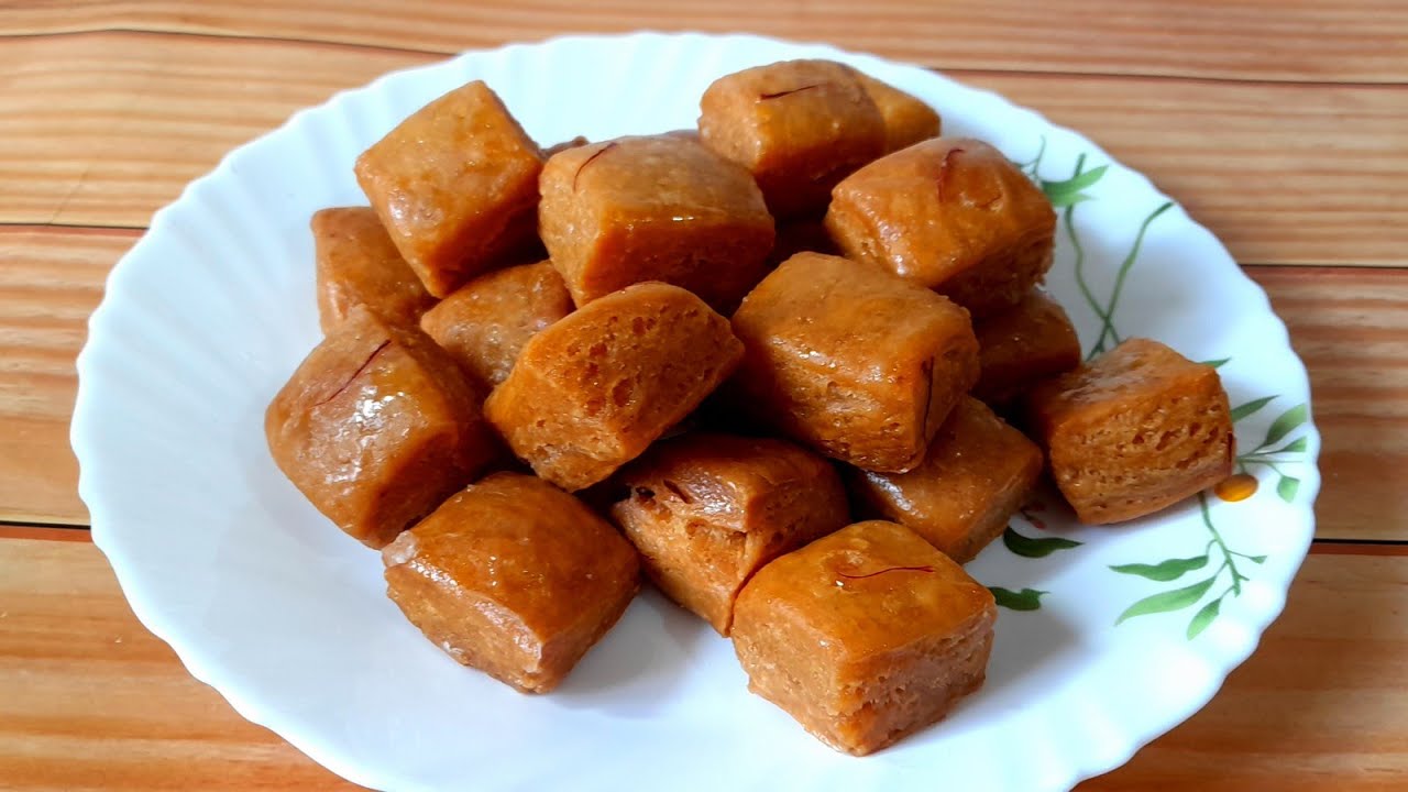 Bihari Style Khasta Gaza Recipe | Bengali & Odia Khasta Goja Sweet ...