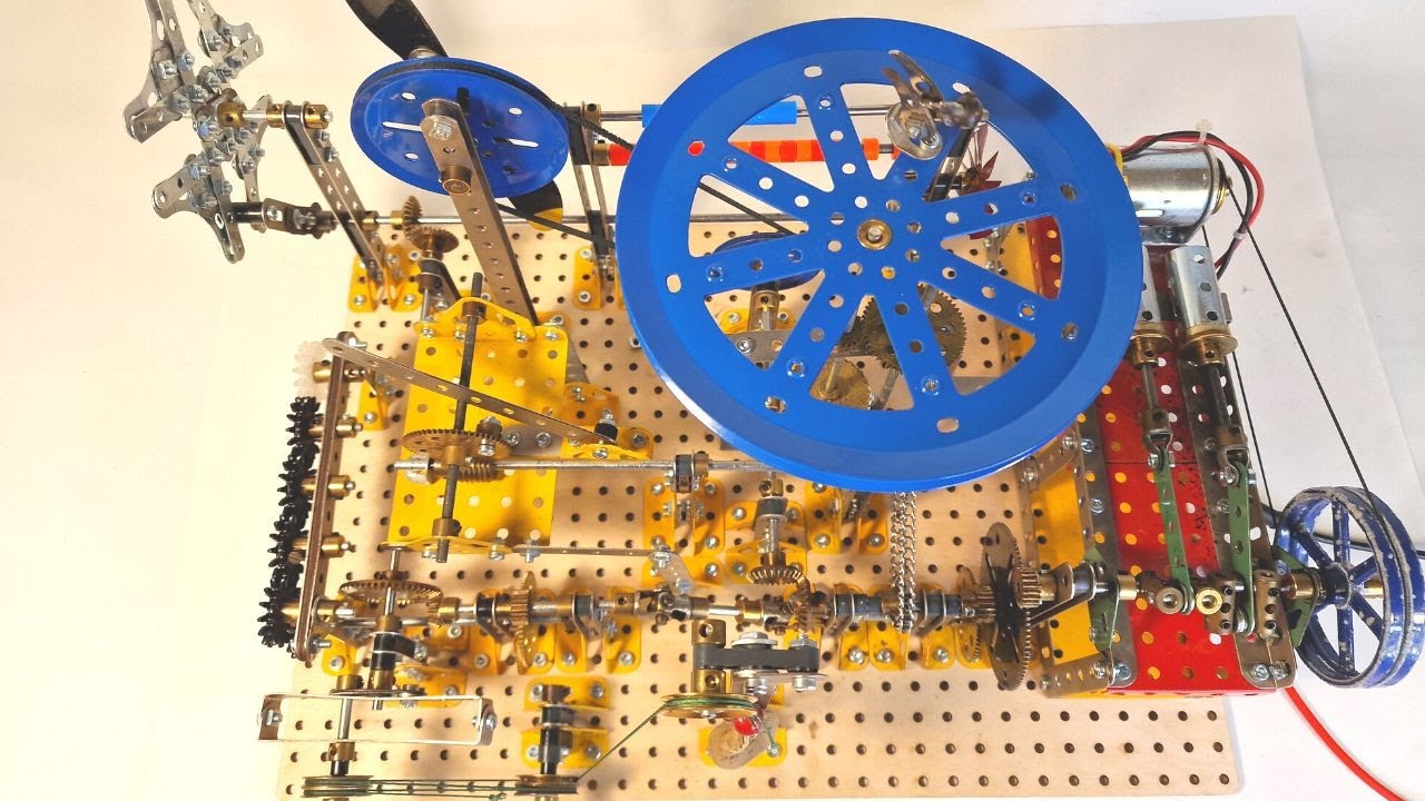 Extremely Useless Machine: 1 min / side - YouTube