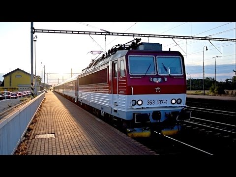 ZSSK 363.137 - Os 3002 (Leopoldov - Zohor) - Pezinok - YouTube