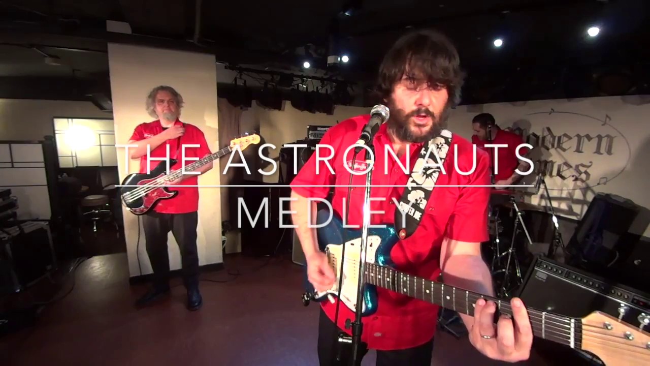 Surfer Joe & Band - The Astronauts Medley live in Kyoto - YouTube