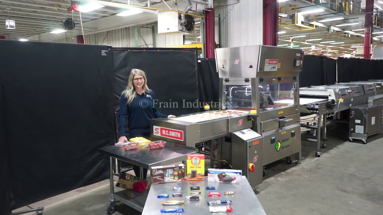 Savage Brothers Candy Chocolate Enrober 521648 Demonstration - YouTube