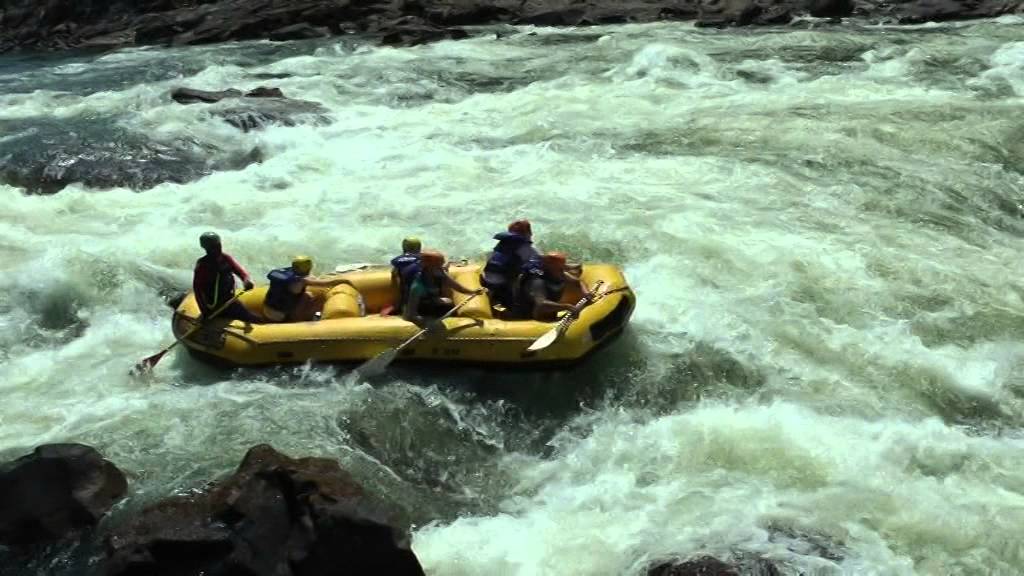 River rafting in Victoria falls - YouTube