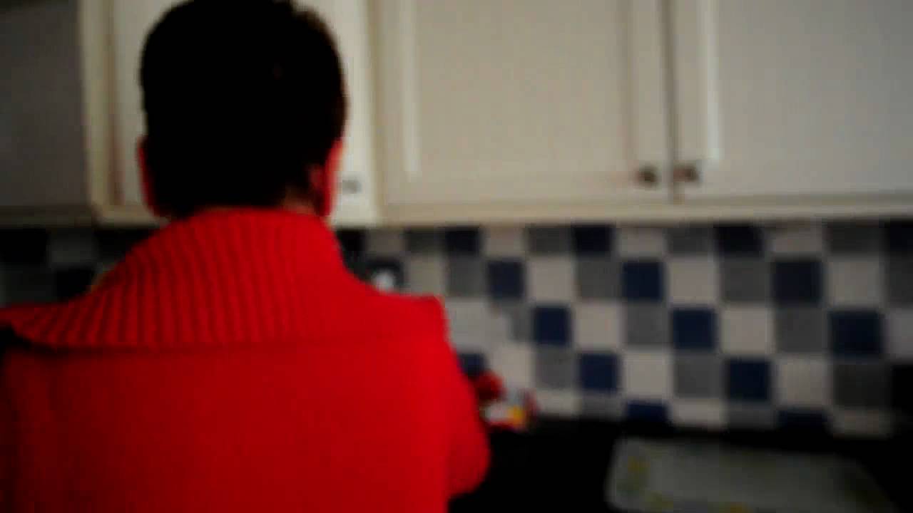 Granny Annie Angry Scottish Grandma Granny Shouting Swearing - YouTube