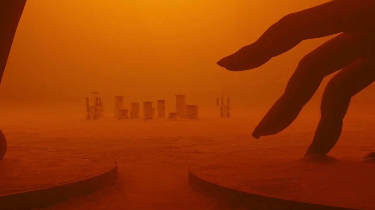 Blade Runner 2049 - Desert Scene (with added music) - YouTube