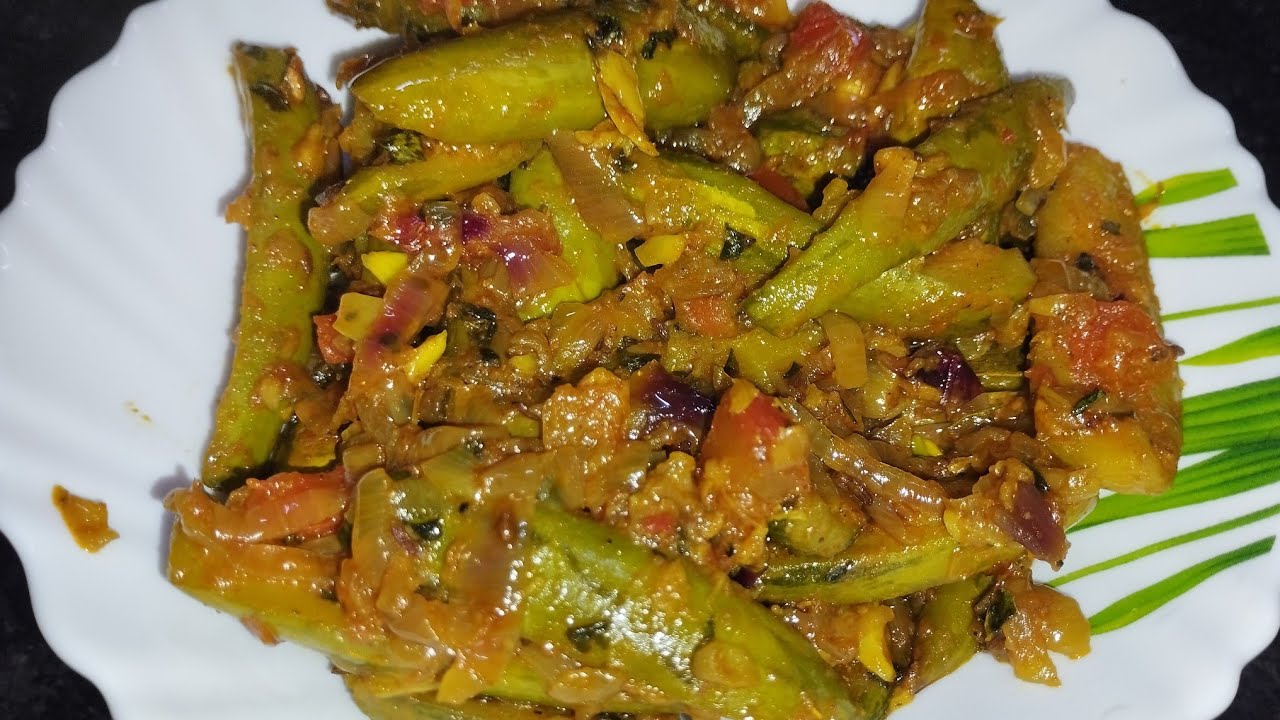 Parwal Fry Recipe I Dry Parwal Fry Recipe in hindi | - YouTube