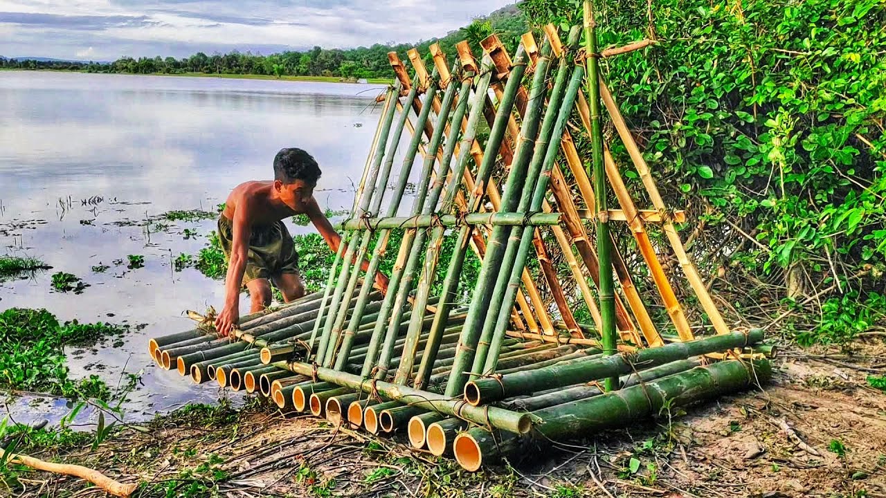Primitive Technology Build Bamboo Boat - YouTube