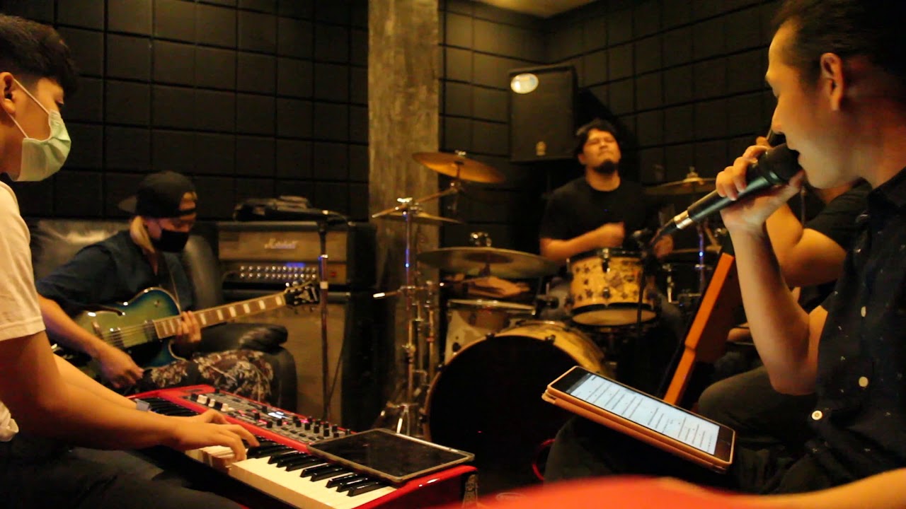 Three Man Down - ฝนตกไหม (Jessica Machine Cover) - YouTube