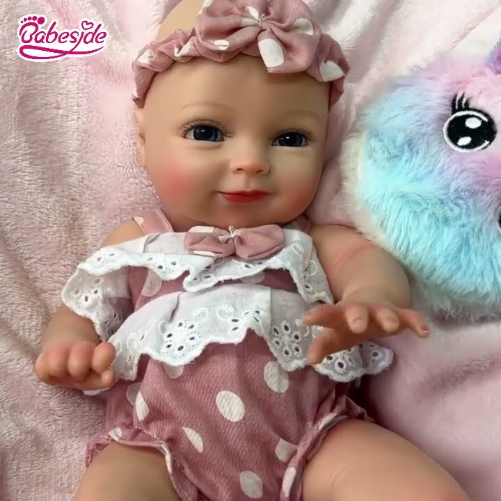 Baby Terry enjoying the moment - YouTube