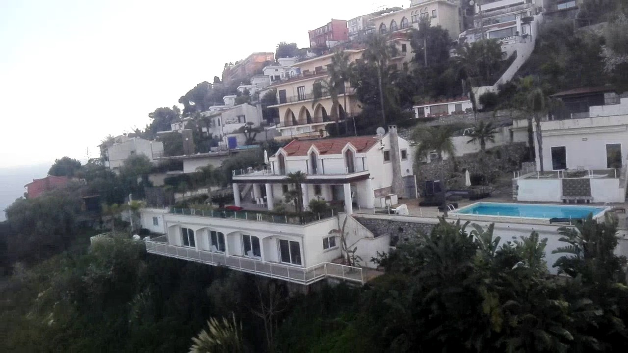 Funicular Taormina - YouTube
