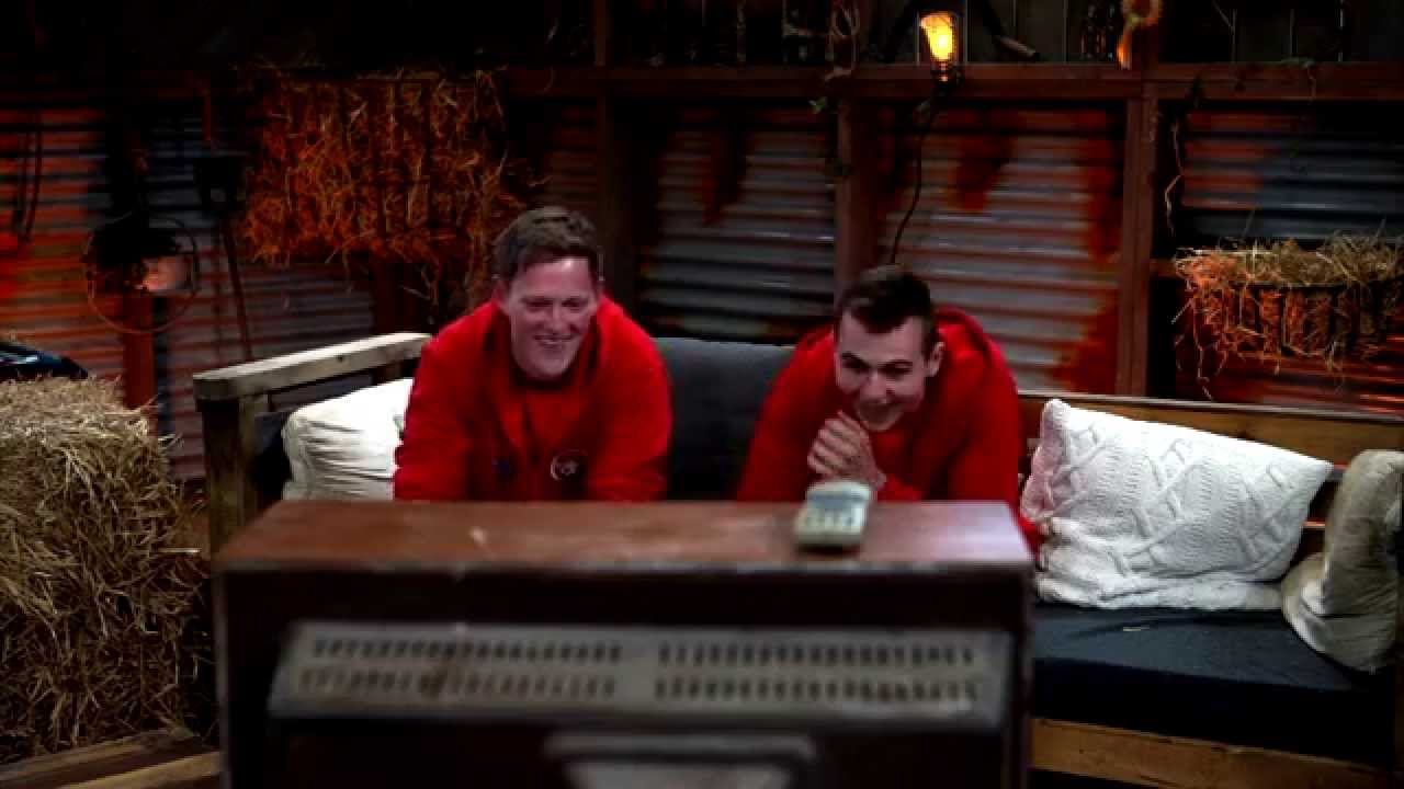 Fferm Ffactor - Brwydr y Ffermwyr, Hydref 14 ar S4C - YouTube