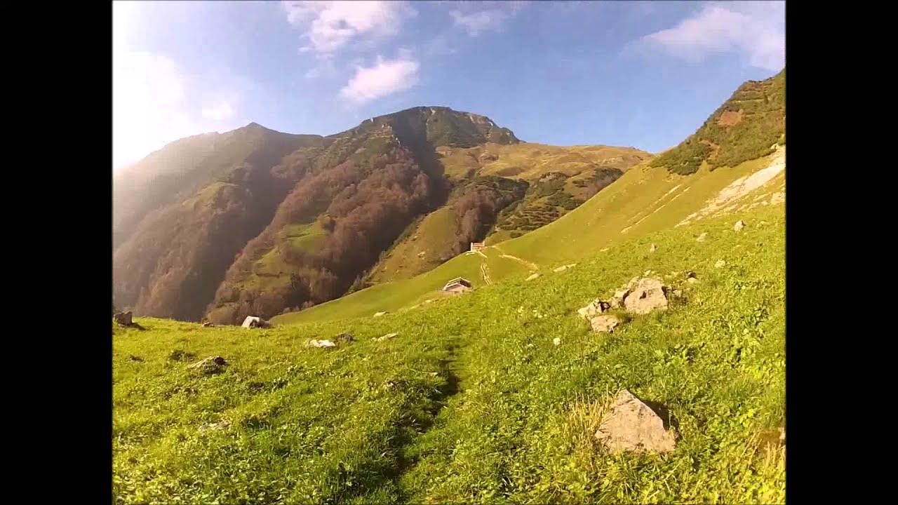 Monte Carega - discesa a Giazza da Passo Ristele per Val Fraselle - YouTube