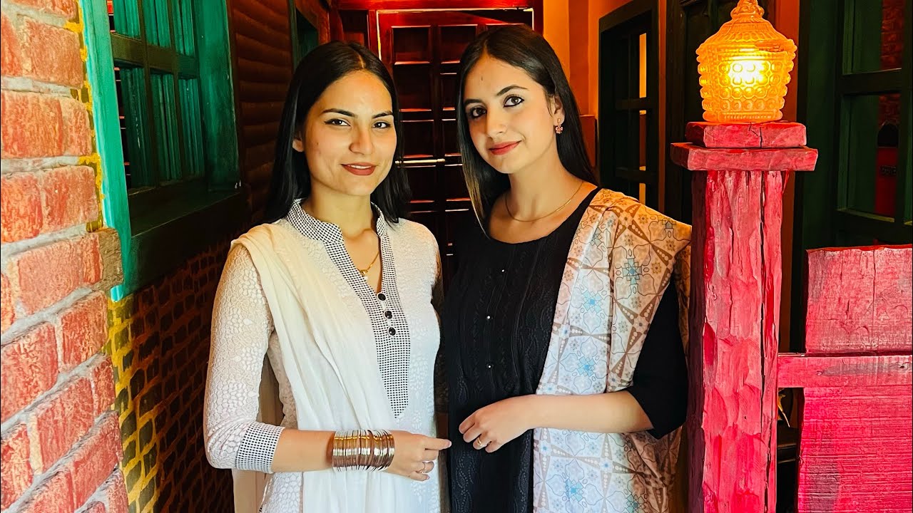 Shalimar Garden tour with Mateena rajput | TOURIST PLACE 😍 ️ #kashmir # ...