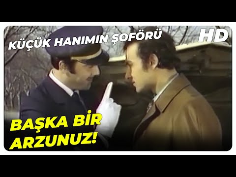 Küçük Hanımın Şoförü - Sen Kaşındın Oğlum Bende Kaşıyorum! | Ayhan Işık Eski Türk Filmi