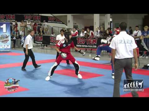 Elijah Everill (GBR) v Dimitar Dyakov (BUL) Junior WAKO World Championships 2014