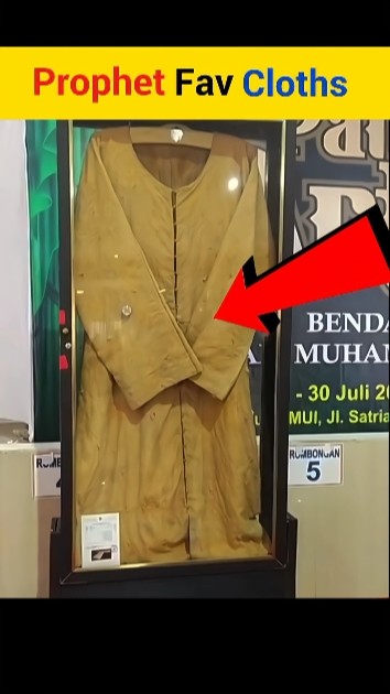 Which is prophet Muhammad favorite color of clothes ? #prophetmuhammad ...