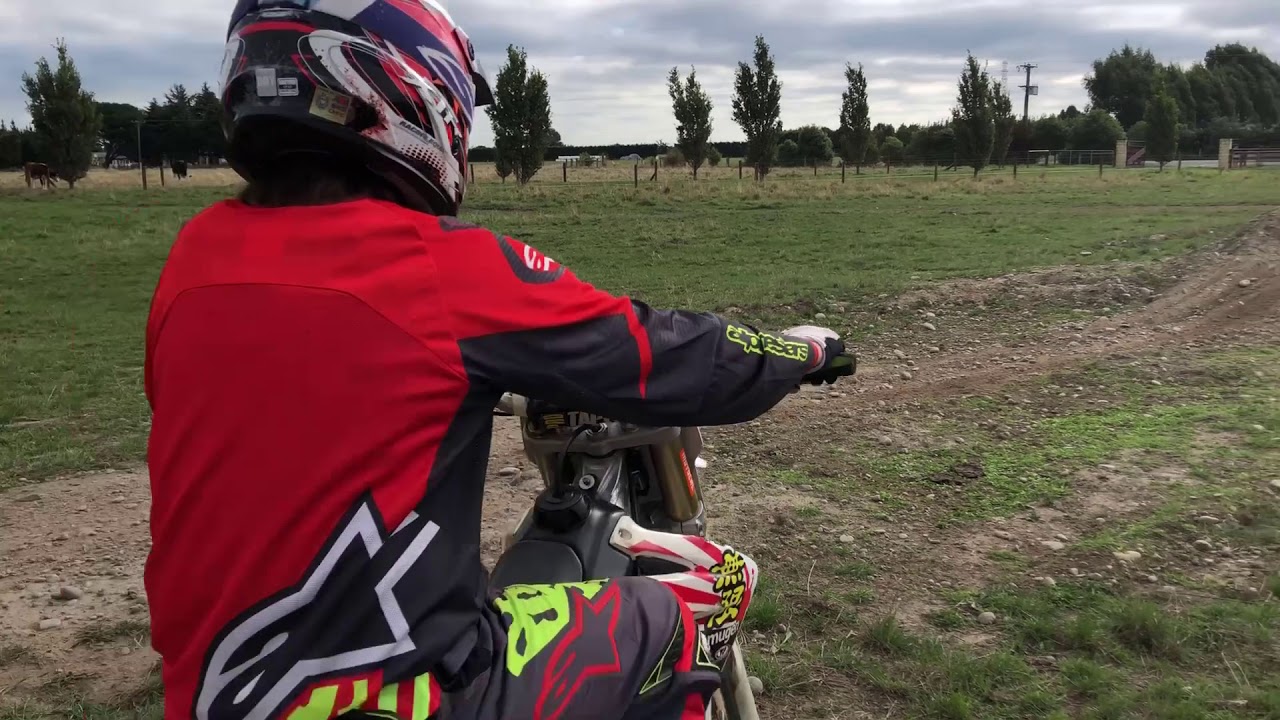 ripping up the home track - YouTube