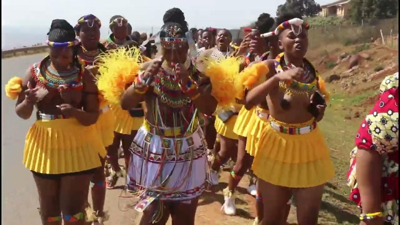 Umemulo Ceremony Zulu Tribe - YouTube