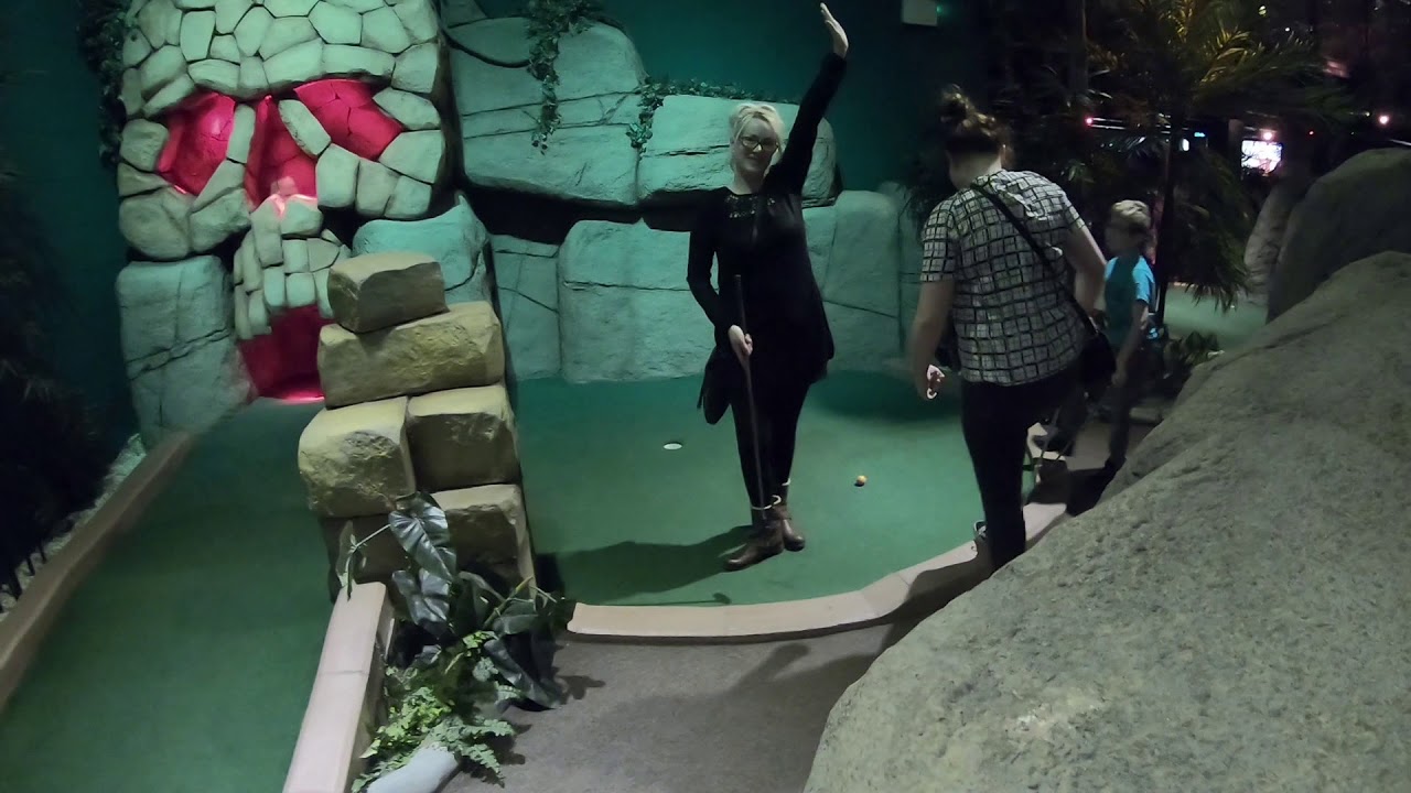 Adventure Golf Xscape - YouTube