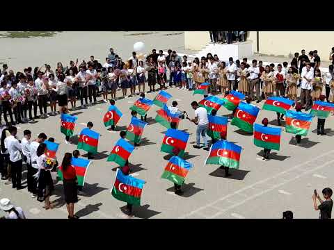 110 sayli məktəbin son zeng tedbirinde 1ci sinif şagirdlərinin möhtəşəm çıxışı