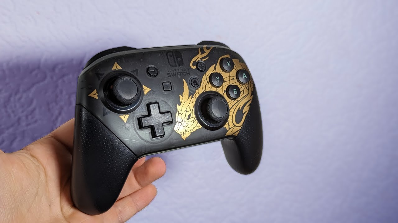 Comparing and spotting a Fake Switch Pro Controller - YouTube