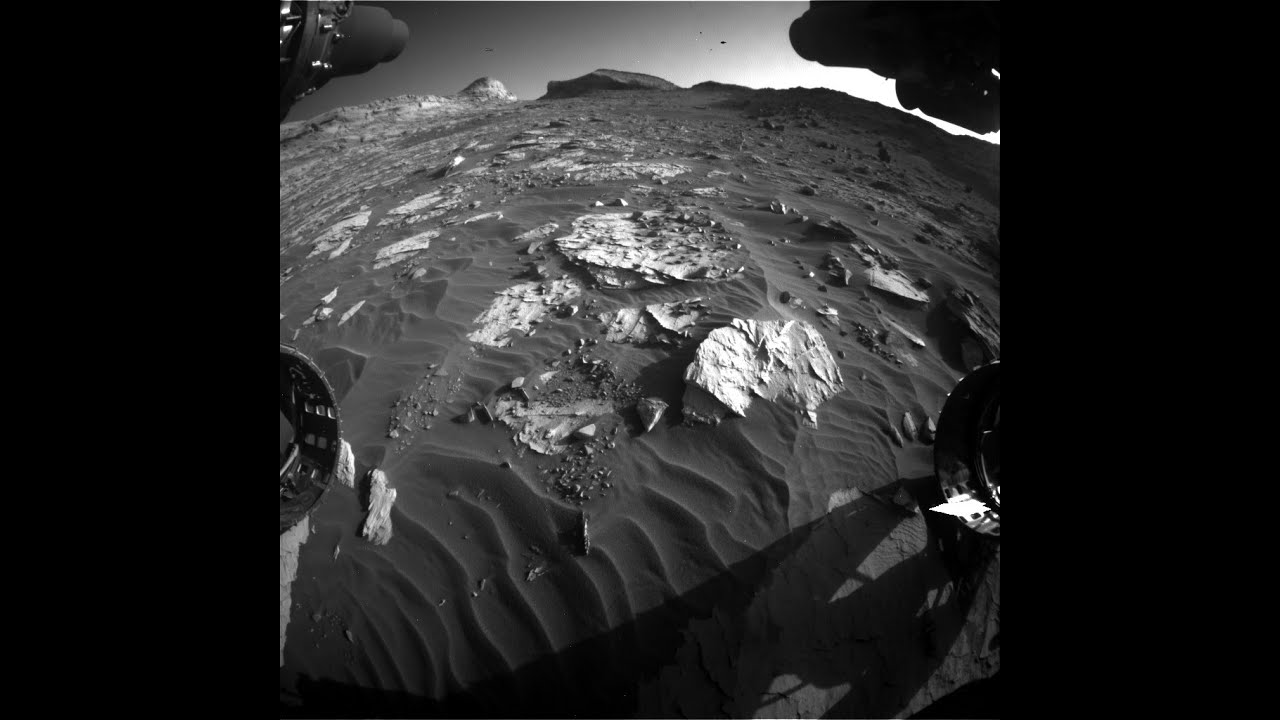 Flying Anomalies And Collapsed Structures Found On Mars! ~ 11/5/2021 ...