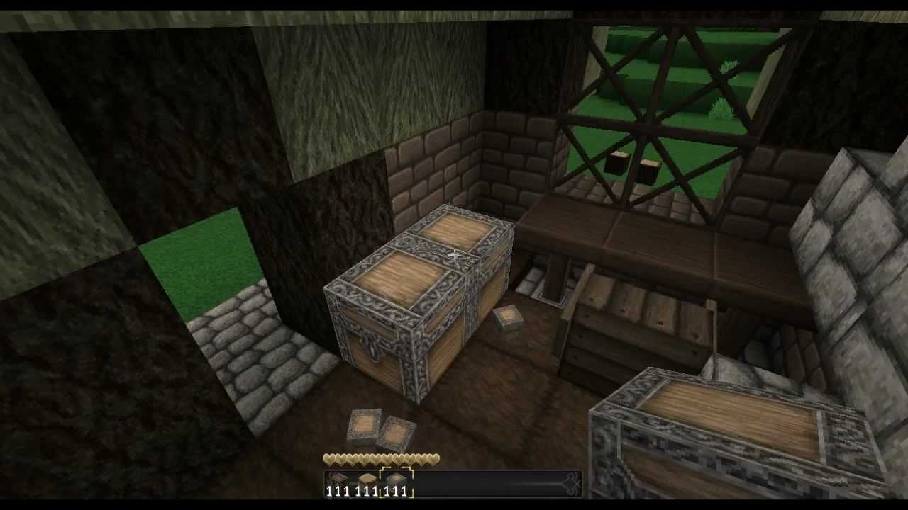 Minecraft Simple Thatch Cottage Tutorial - YouTube