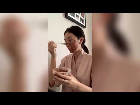 Anselma Putri Bagi Tips Maskeran