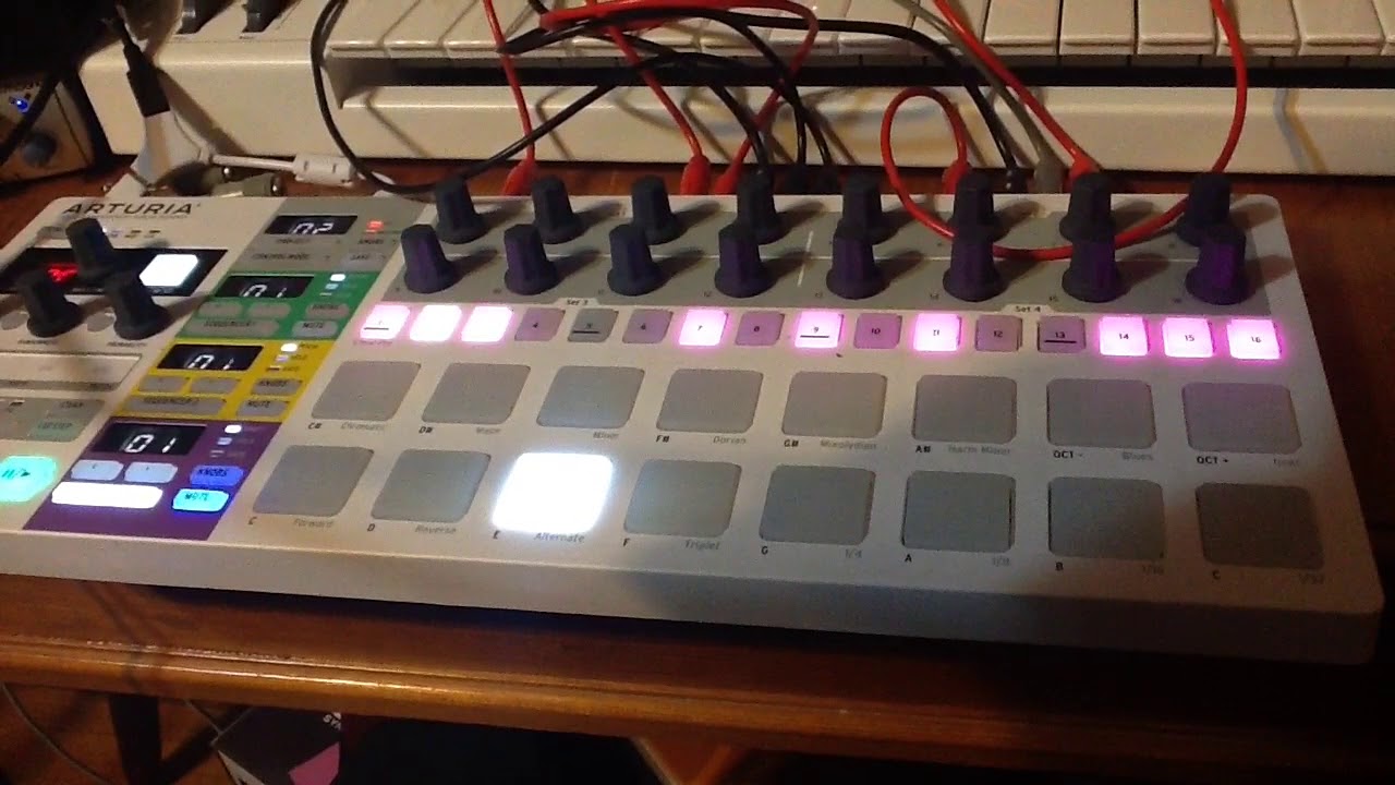 Waldorf VCF1 first look - YouTube