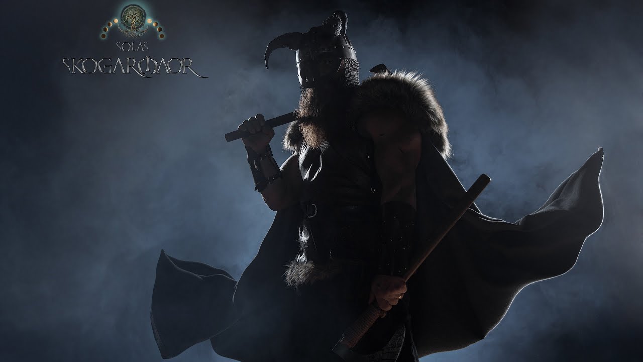 Skogarmaor - YouTube