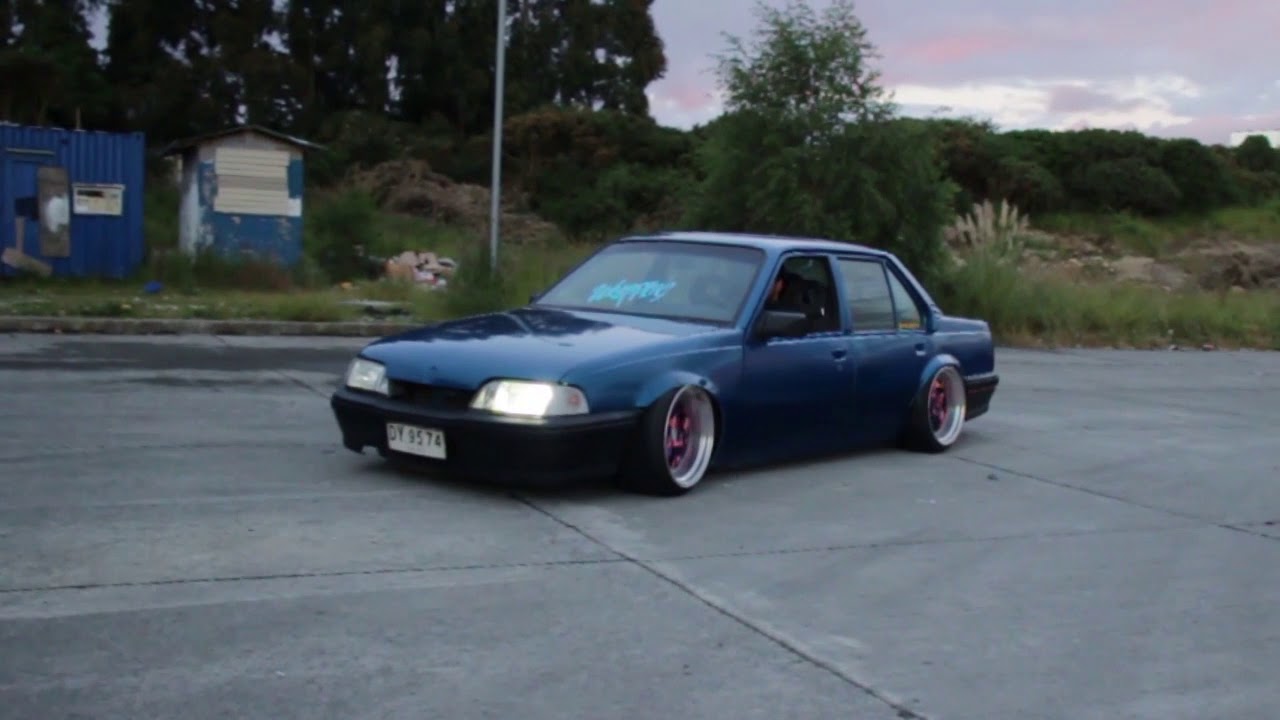 Boomerang Monza Stance Chile - YouTube