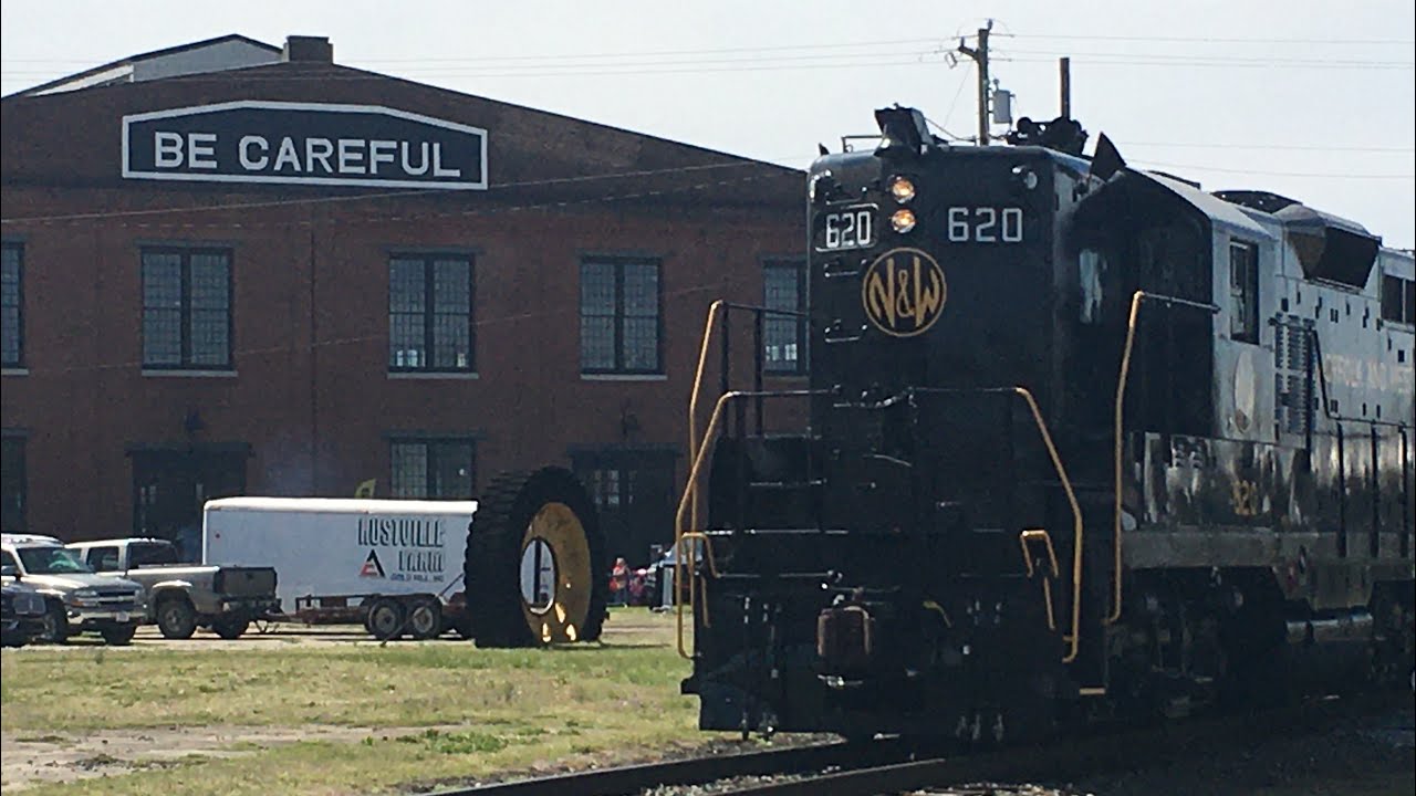 N&W #620 Departing Barber Junction! - YouTube