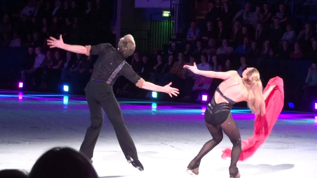 Mark Hanretty & Maria - YouTube