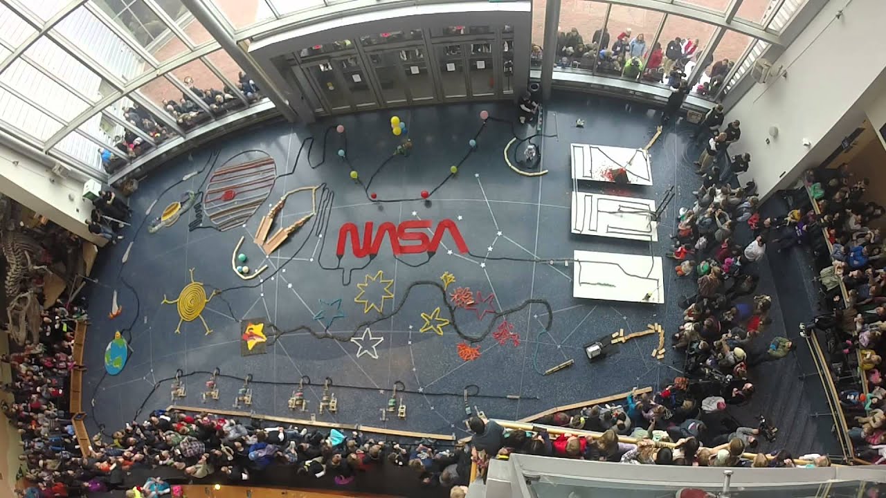 Domino Day 2016 - Aerial View - YouTube