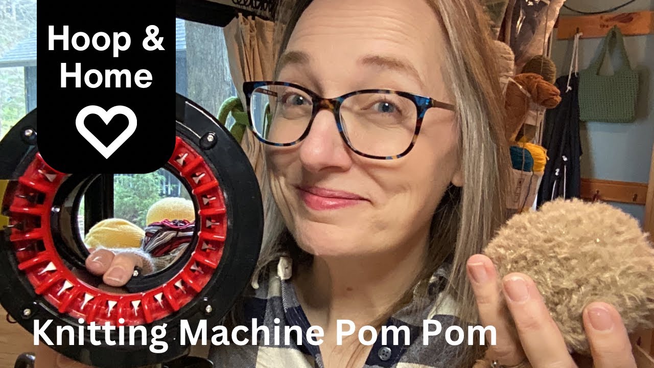Circular Knitting Machine 🧶 Pom Pom - YouTube