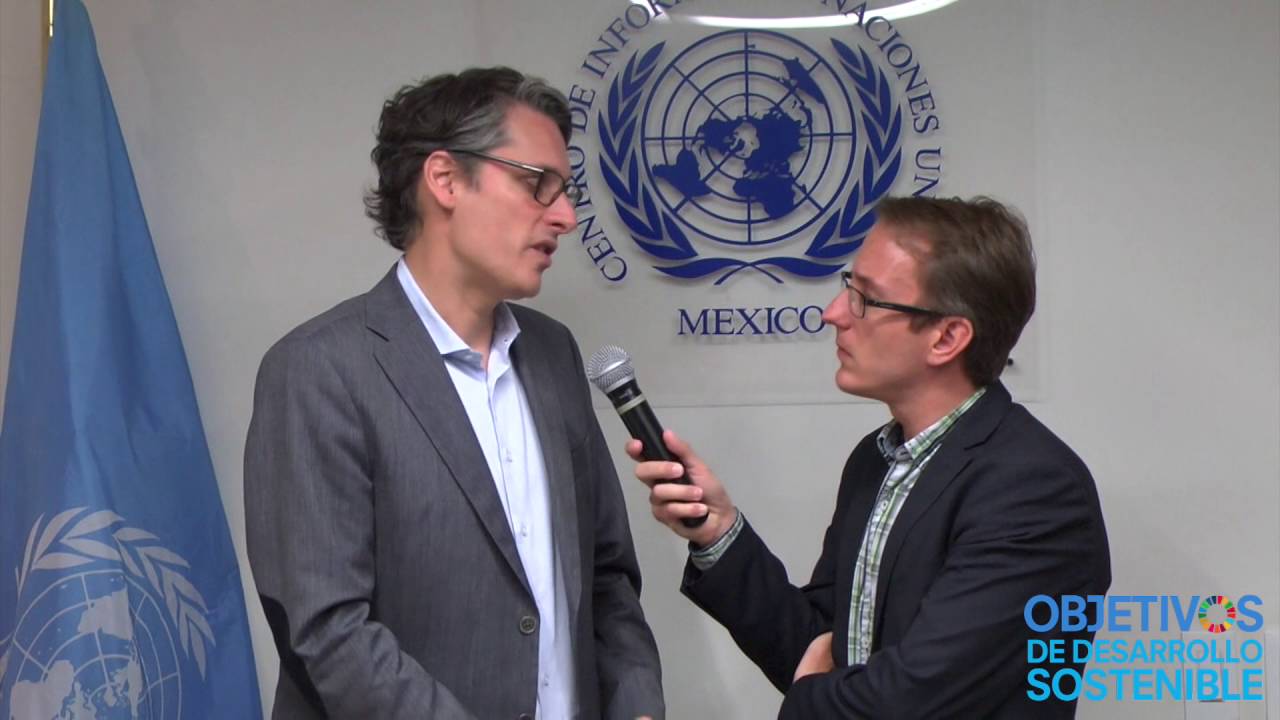 Entrevista con Mark Manly, Representante de ACNUR en México - YouTube