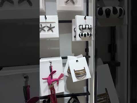 POV: you work in fashion in ur twenties 💅🏼