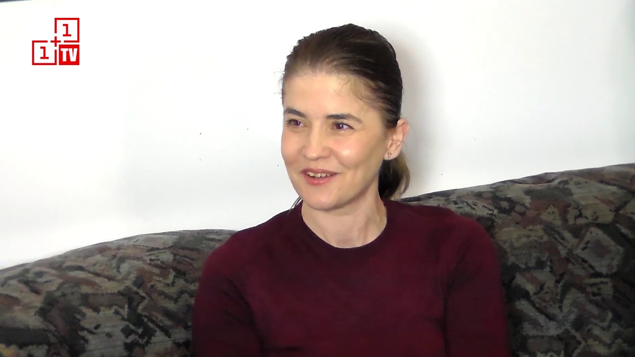STUDIOUL POLITIC AUREL NICULAE SI ELENA NICOLACHE - YouTube