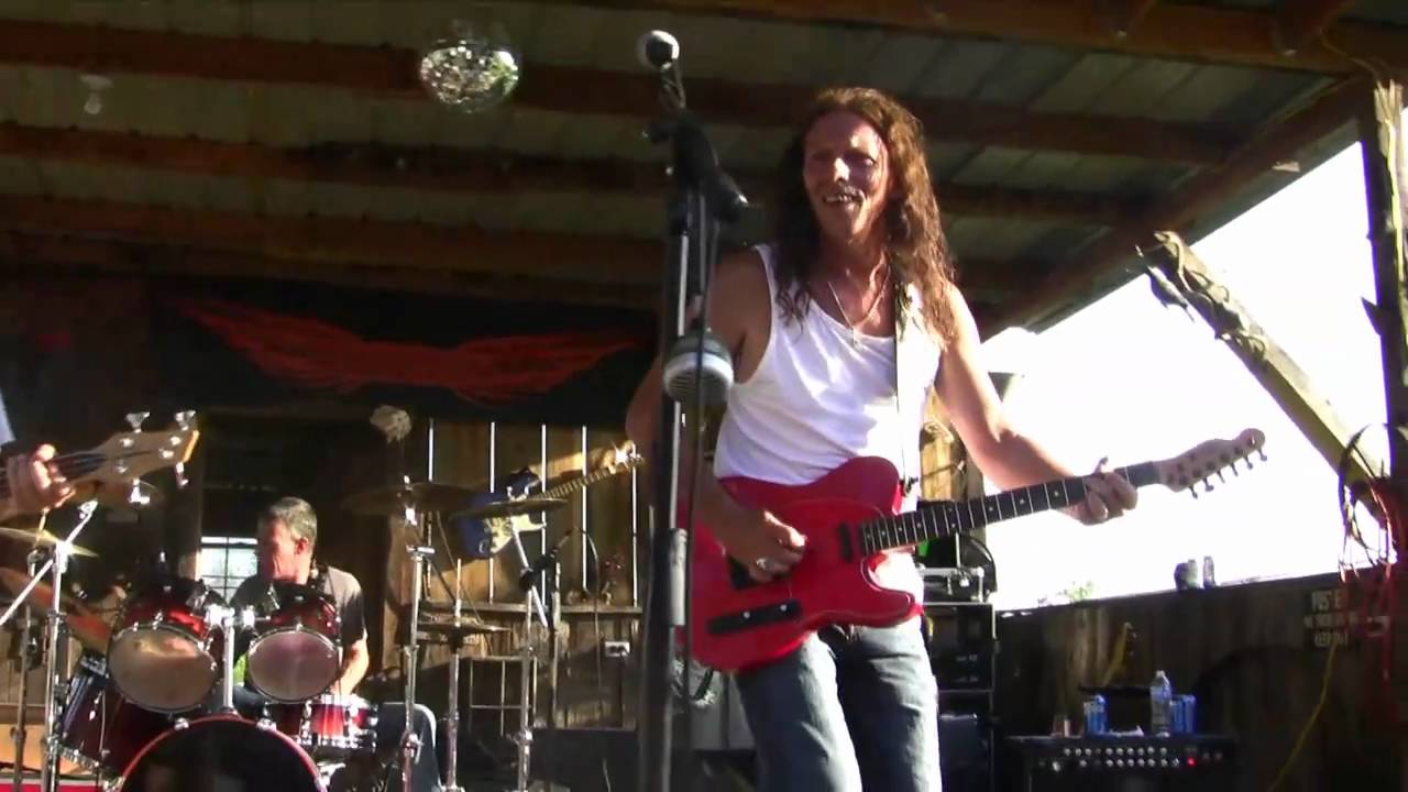 Brookstock Music Festival 2011 - Bucky Cole & The Method - "Little Pink ...