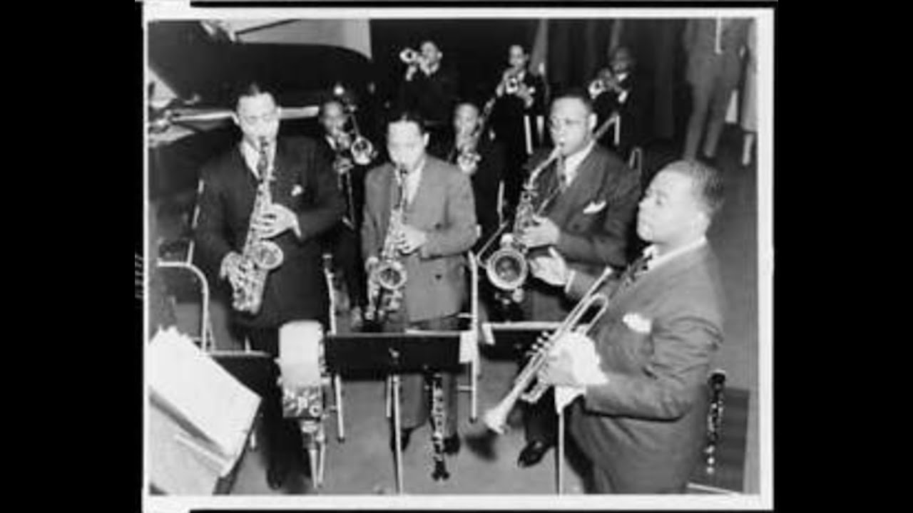 "No Love, No Nothin" Louis Armstrong Big Band May 26, 1944 - YouTube