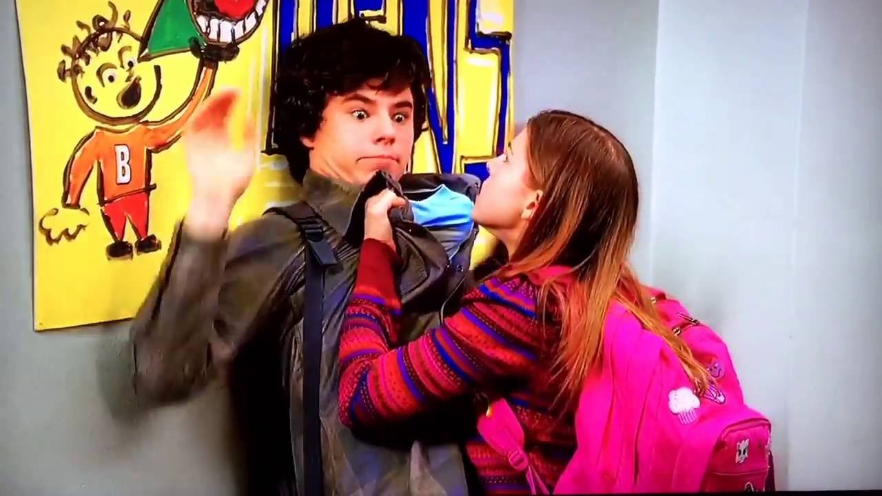 Axl Heck Moments Part 99 - The Middle - YouTube