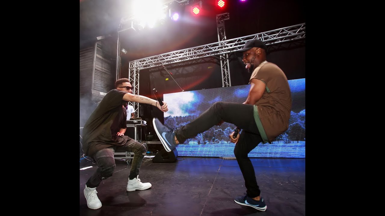 Laylizzy and AKA perform #HelloLaylizzy at Show de Agosto in Maputo ...