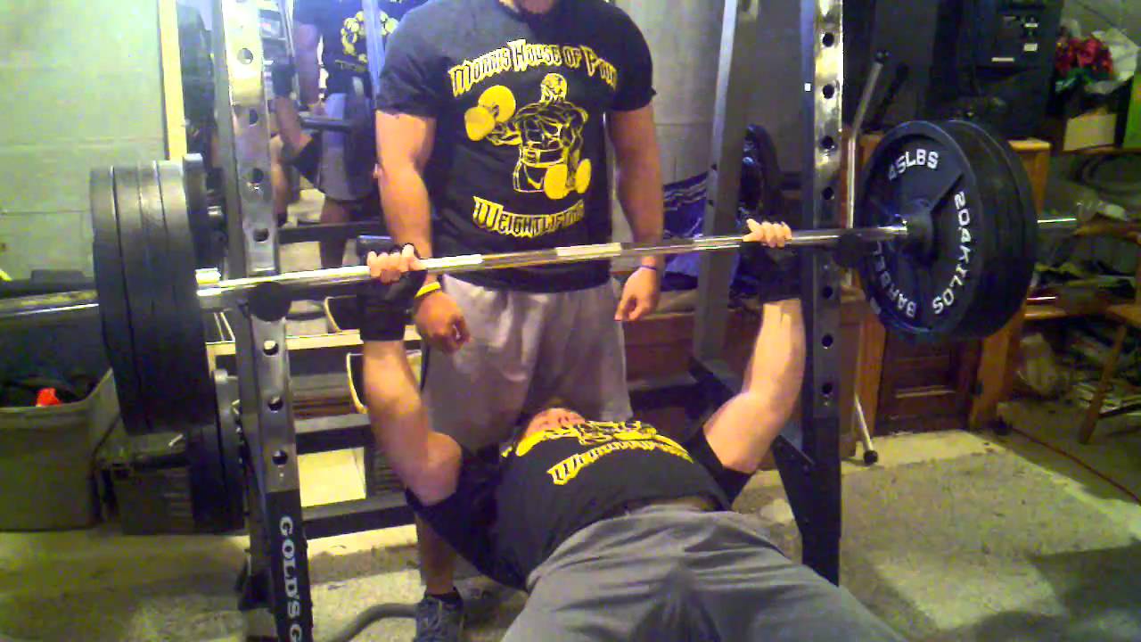 415 bench press- Seth Morris - YouTube