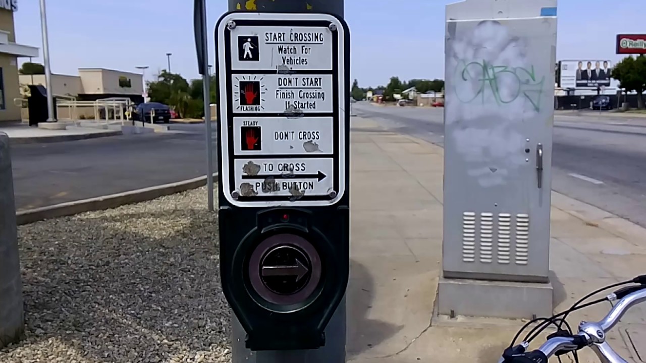 Polara Navigator Pedestrian Pushbutton - YouTube