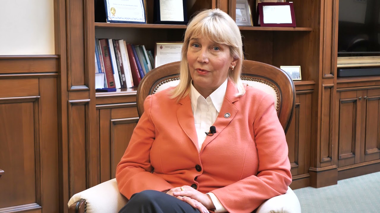 SIGMED IV: Bine ați venit le conferință! - Prof.Dr.Anca Dana BUZOIANU ...